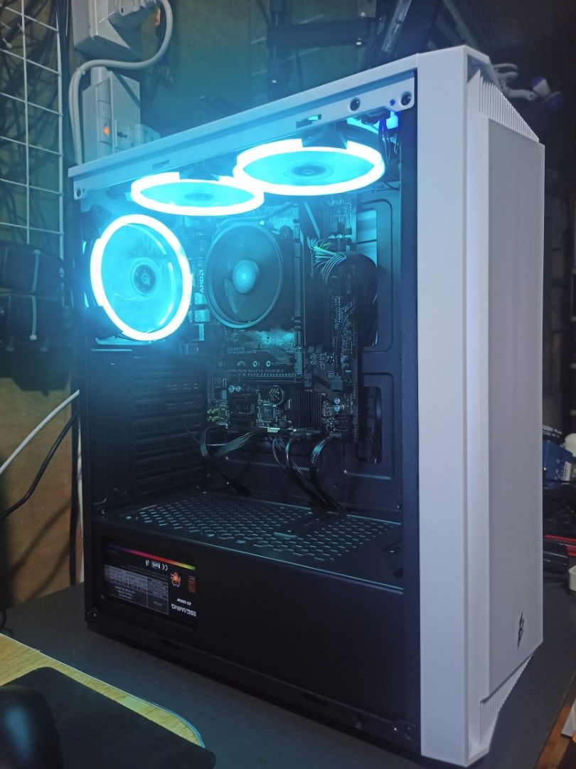 Ryzen 3 3200G System Unit, Computers & Tech, Desktops on Carousell