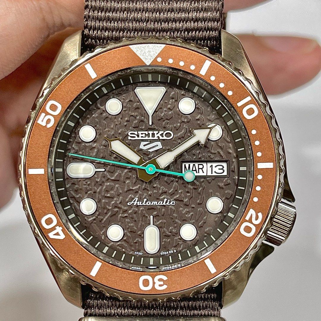 Seiko Brown Chocolate Sense 5KX on Choco Nato strap SRPD85K1, Men's ...