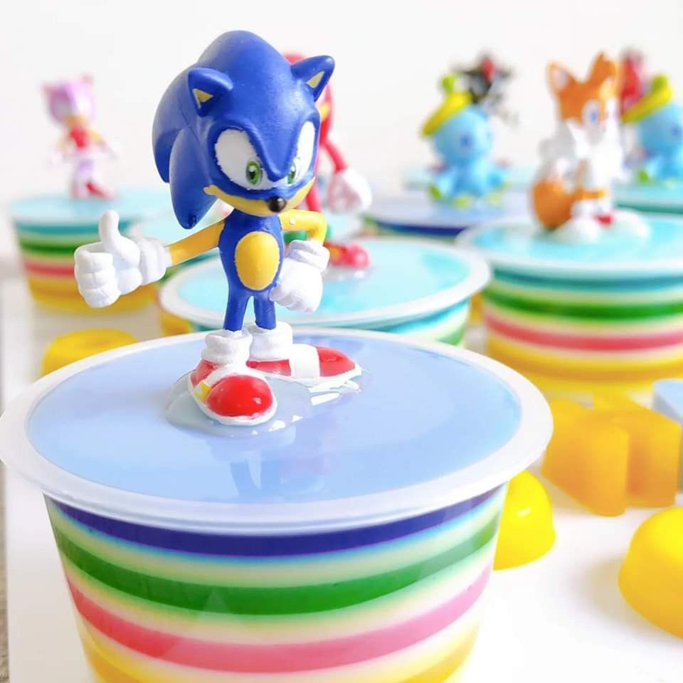 Sonic Jelly Cup, Food & Drinks, Homemade Bakes on Carousell