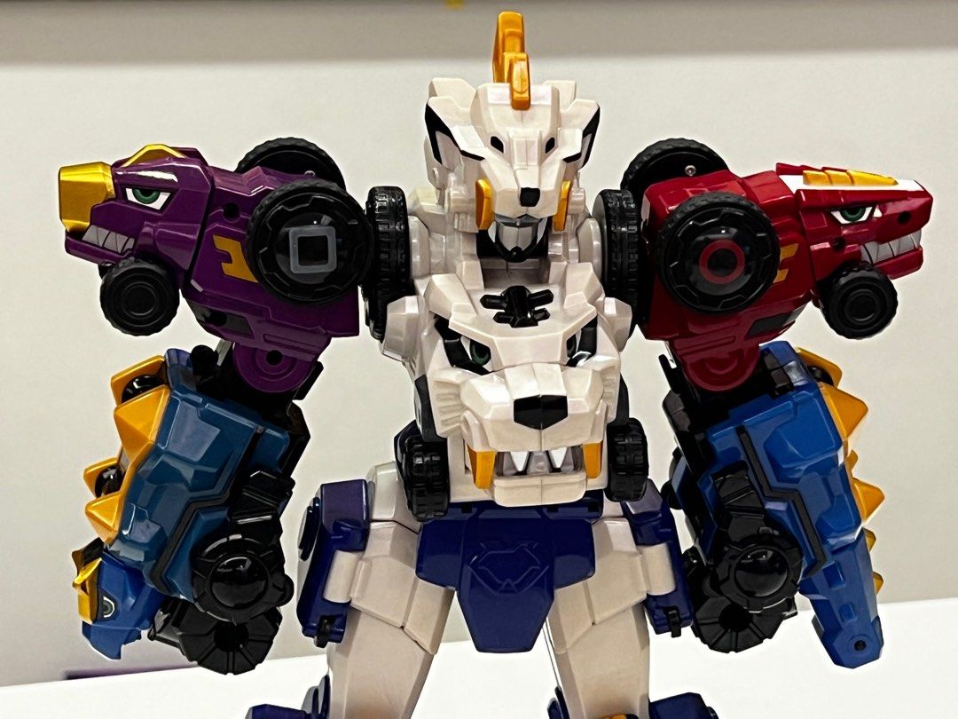 Super Power Ranger transformer#1, Hobbies & Toys, Toys & Games on Carousell