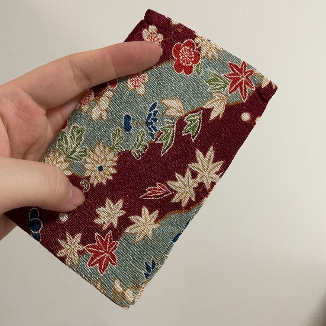 TRADITIONAL BATIK DESIGN TISSUE POUCH PURSE WALLET, Women's Fashion ...