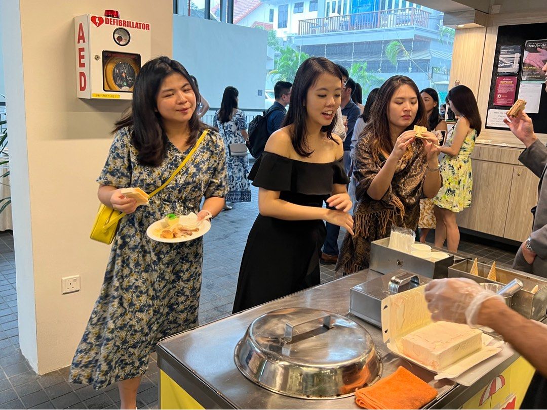 Traditional Ice Cream Cart / Ice Cream / Ice Cream Live Station / Ice ...