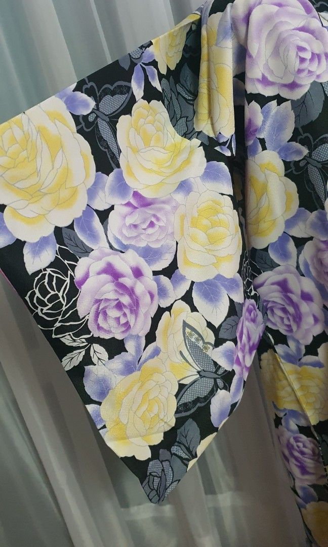 Traditional Japanese Kimon Authentic from Japan, Women's Fashion ...