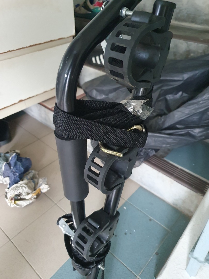 Universal Max 3-bike Car Rear Bicycle Rack 3 Bike Trunk Rear Mount ...