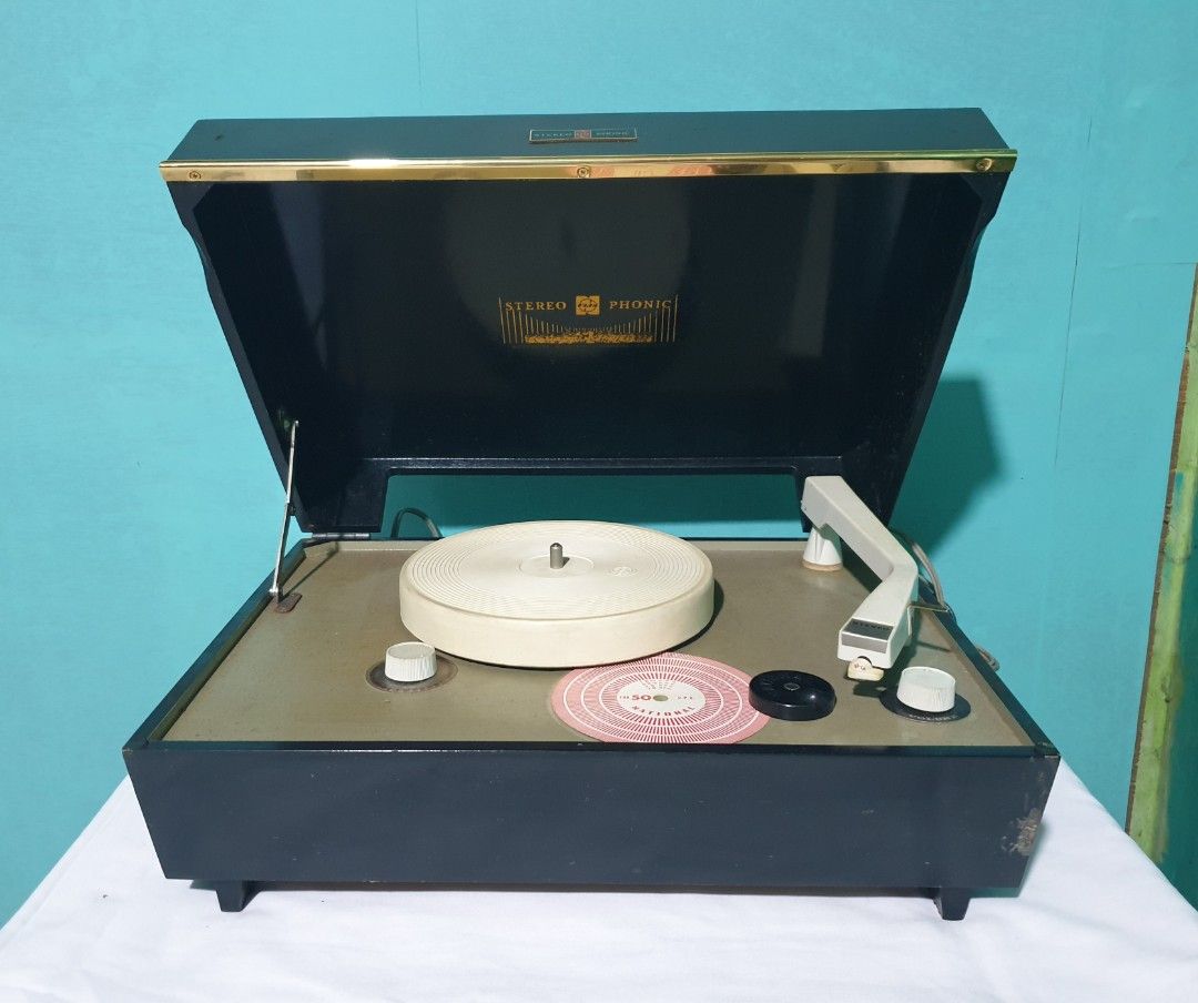 Vintage National Stereophonic Turntable, Hobbies & Toys, Memorabilia ...