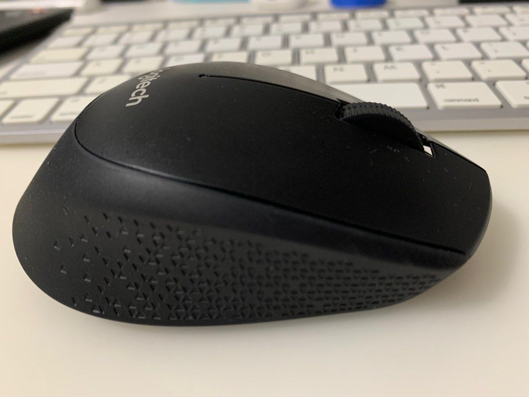 Wireless Keyboard And Logi Mouse Computers And Tech Parts And Accessories Computer Keyboard On