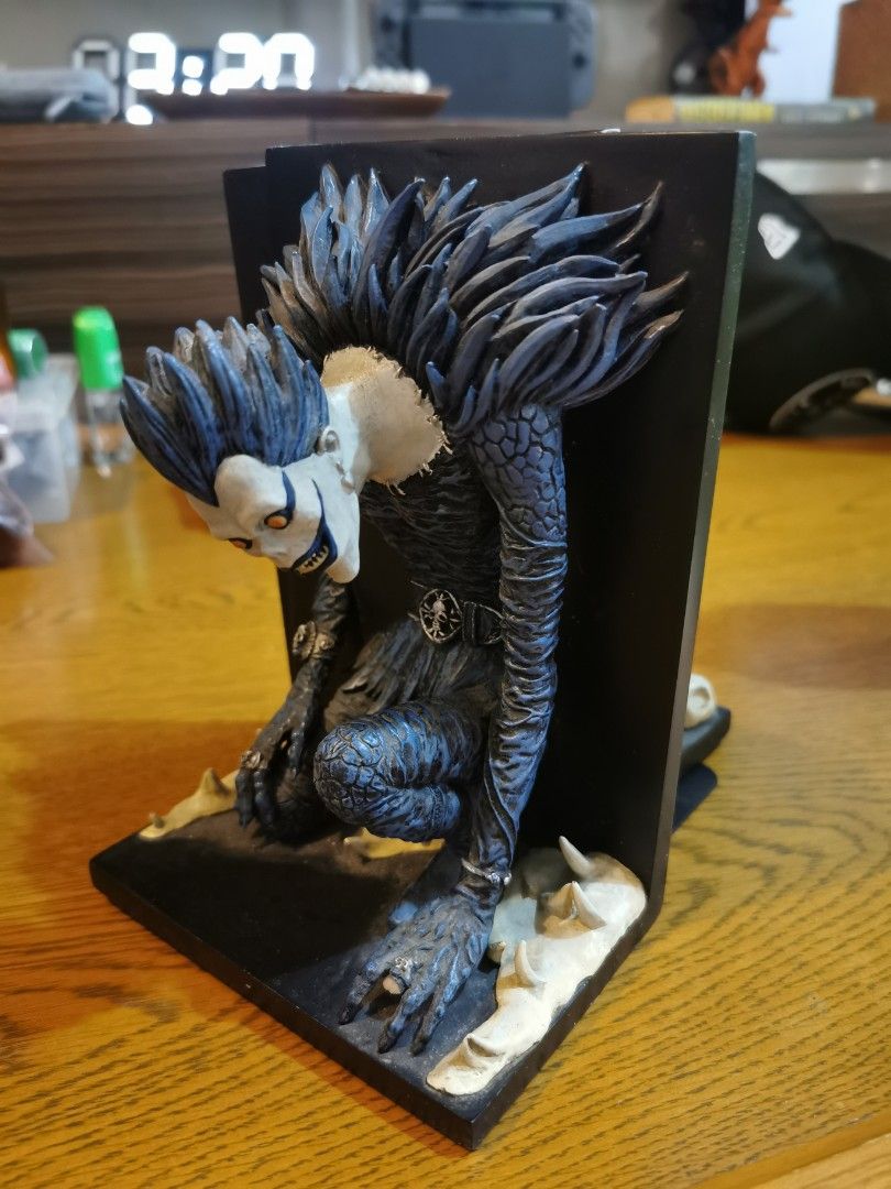 Book Ends (Ryuk from Death Note), Furniture & Home Living, Home Decor ...