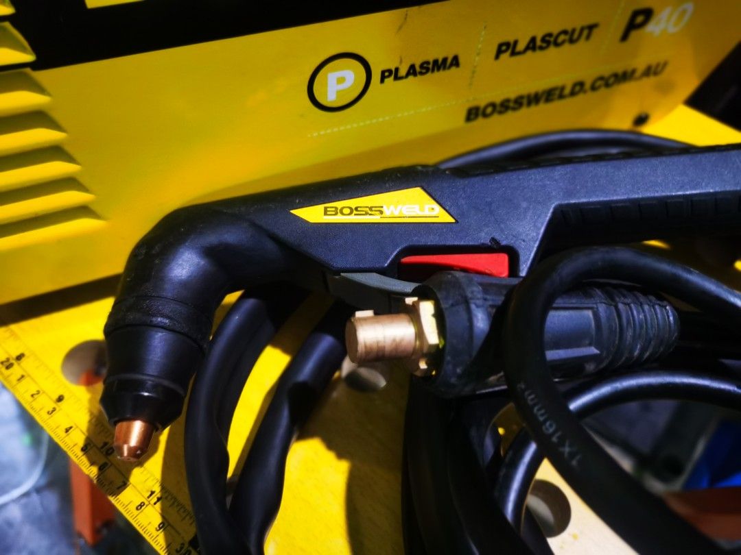 Bossweld inverter plasma cutter, Commercial & Industrial, Construction ...