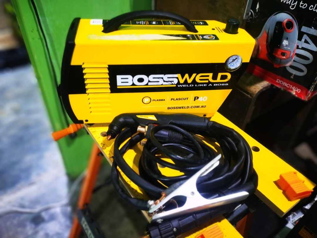 Bossweld inverter plasma cutter, Commercial & Industrial, Construction ...