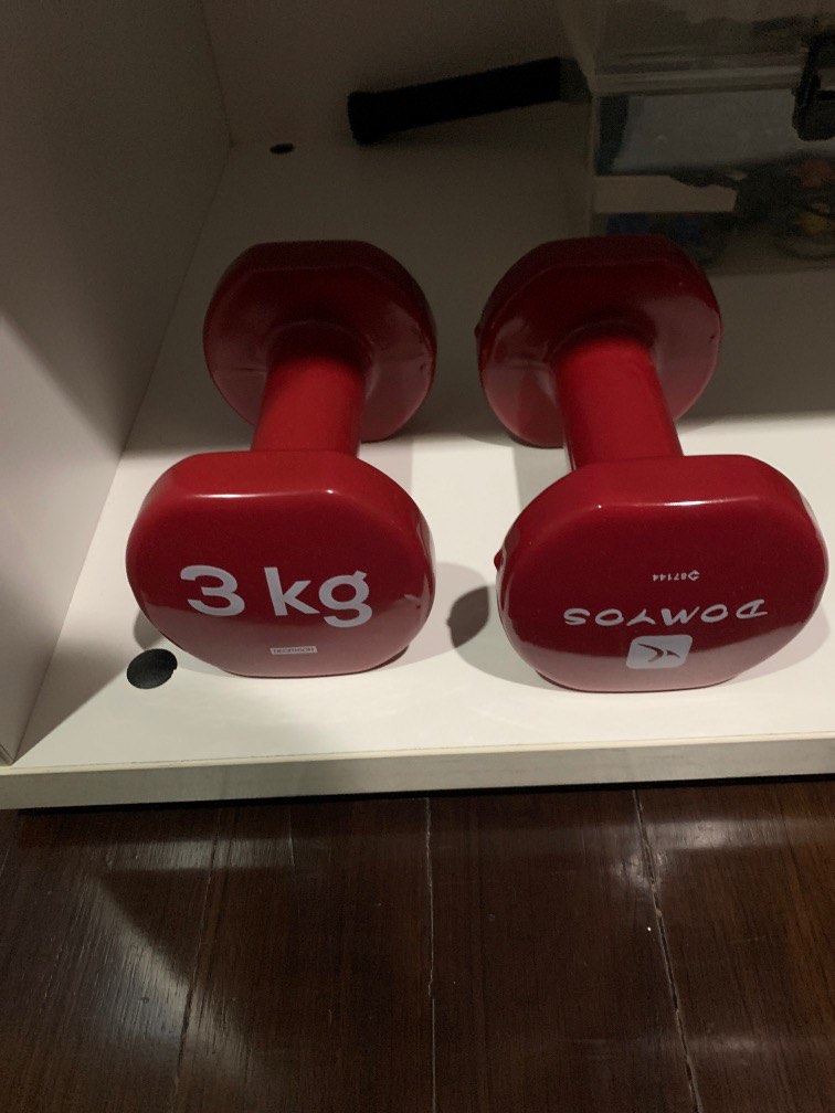 Brand New 3kg Dumbells -Decathlon, Sports Equipment, Exercise & Fitness, Weights & Dumbbells on ...