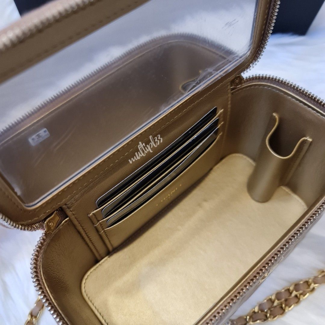Chanel 22B Pearl Crush Beige Vanity, Luxury, Bags & Wallets on Carousell