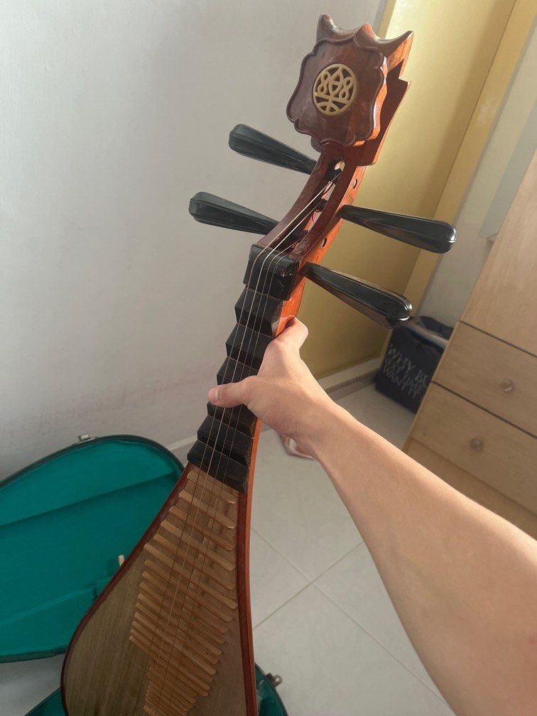 chinese traditional pipa, Hobbies & Toys, Music & Media, Musical ...