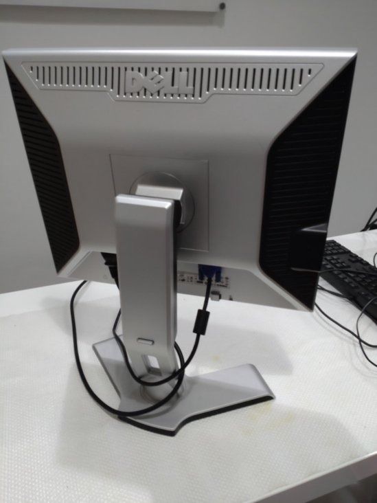 Dell 1908FPB 19" LCD Monitor, Computers & Tech, Parts & Accessories ...