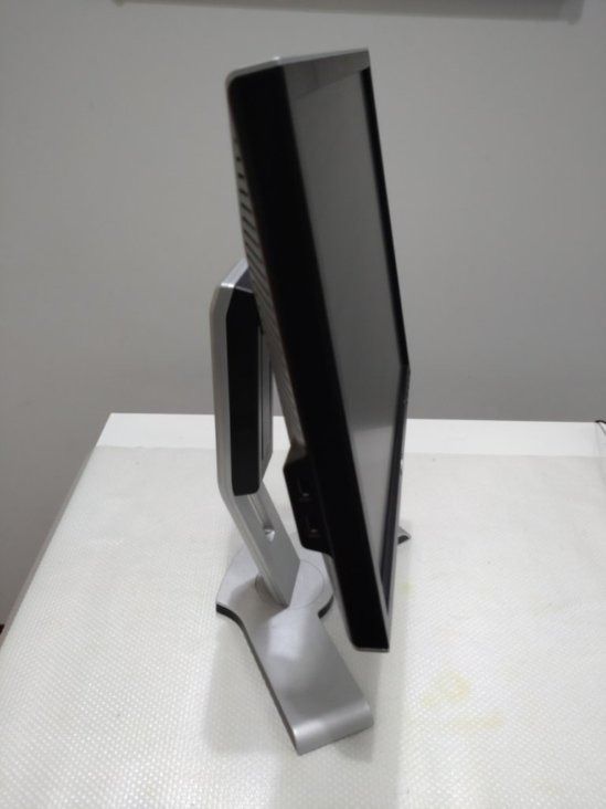 Dell 1908FPB 19" LCD Monitor, Computers & Tech, Parts & Accessories ...