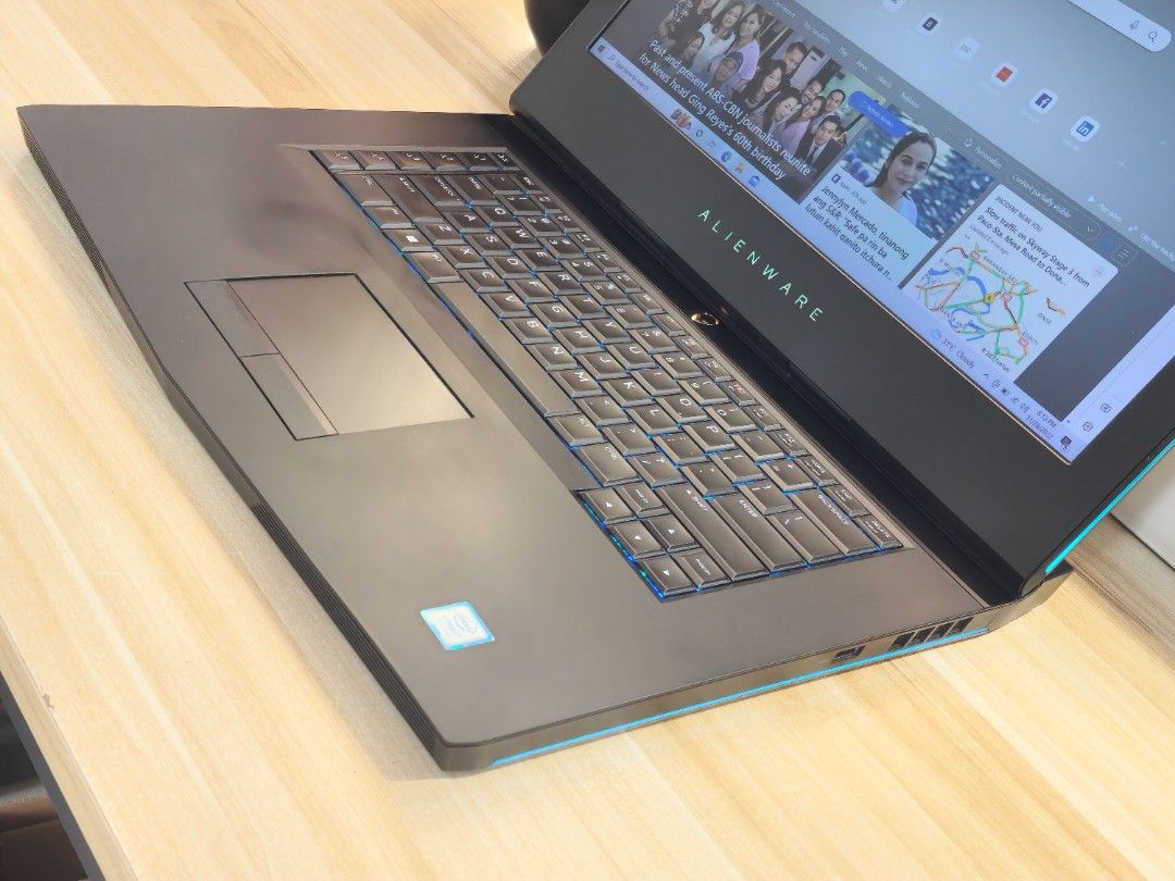 Dell Alienware 15 R4 i7-8th Gen 16GB RAM 256GB SSD 1TB HDD GTX 1060 6GB ...