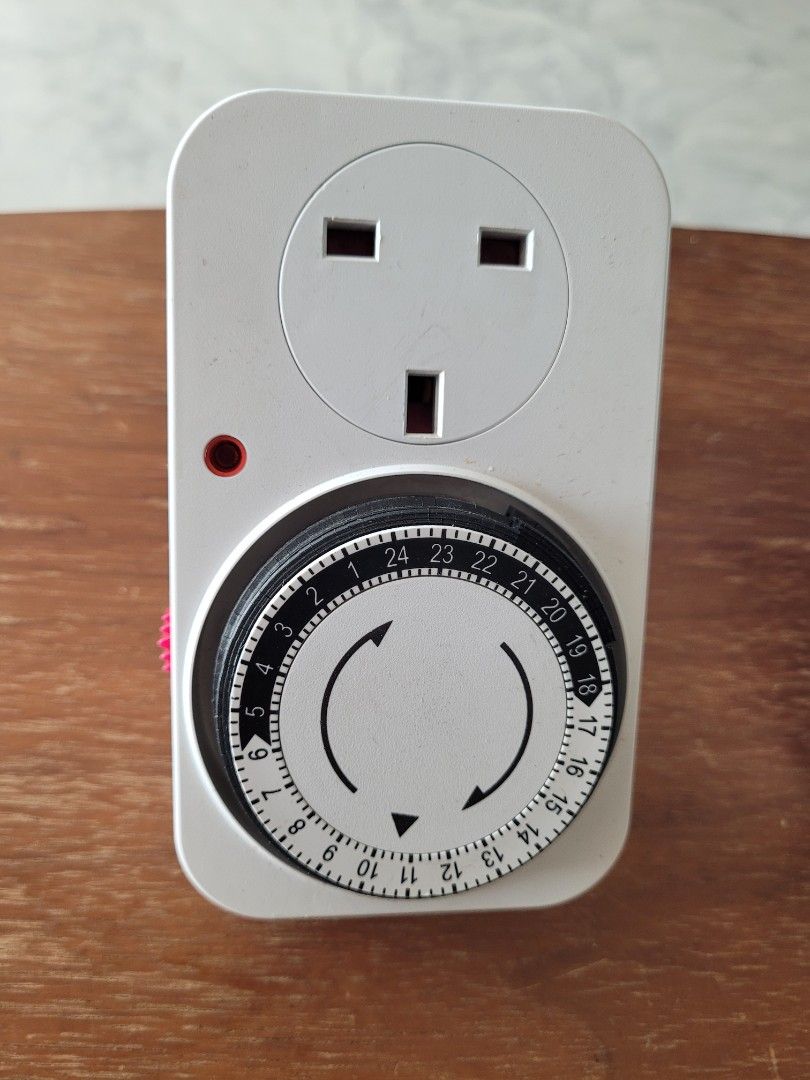 Digital Timer switch socket, TV & Home Appliances, Electrical, Adaptors ...