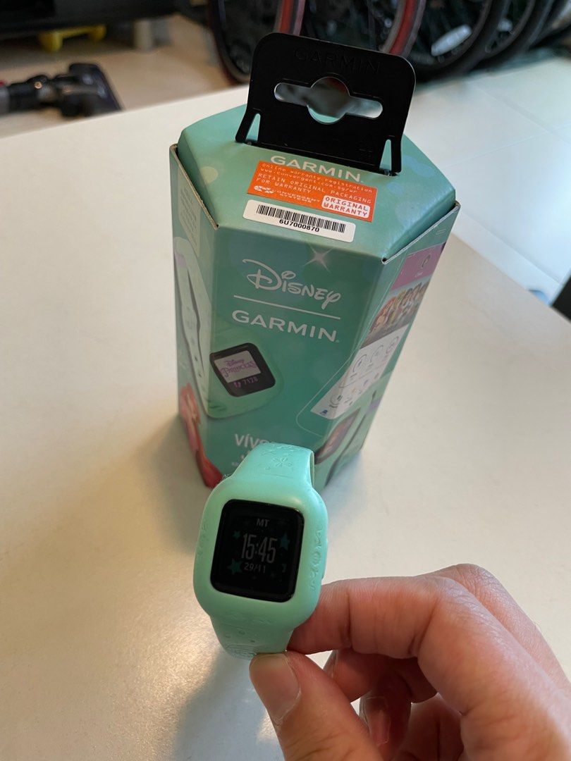 Garmin Vivofit Jr. 3 Disney The Little Mermaid, Mobile Phones & Gadgets ...