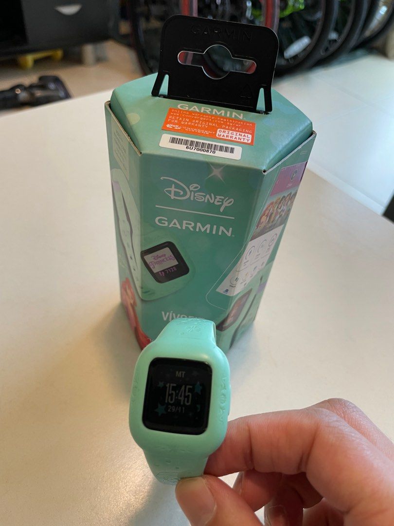 Garmin Vivofit Jr. 3 Disney The Little Mermaid, Mobile Phones & Gadgets ...