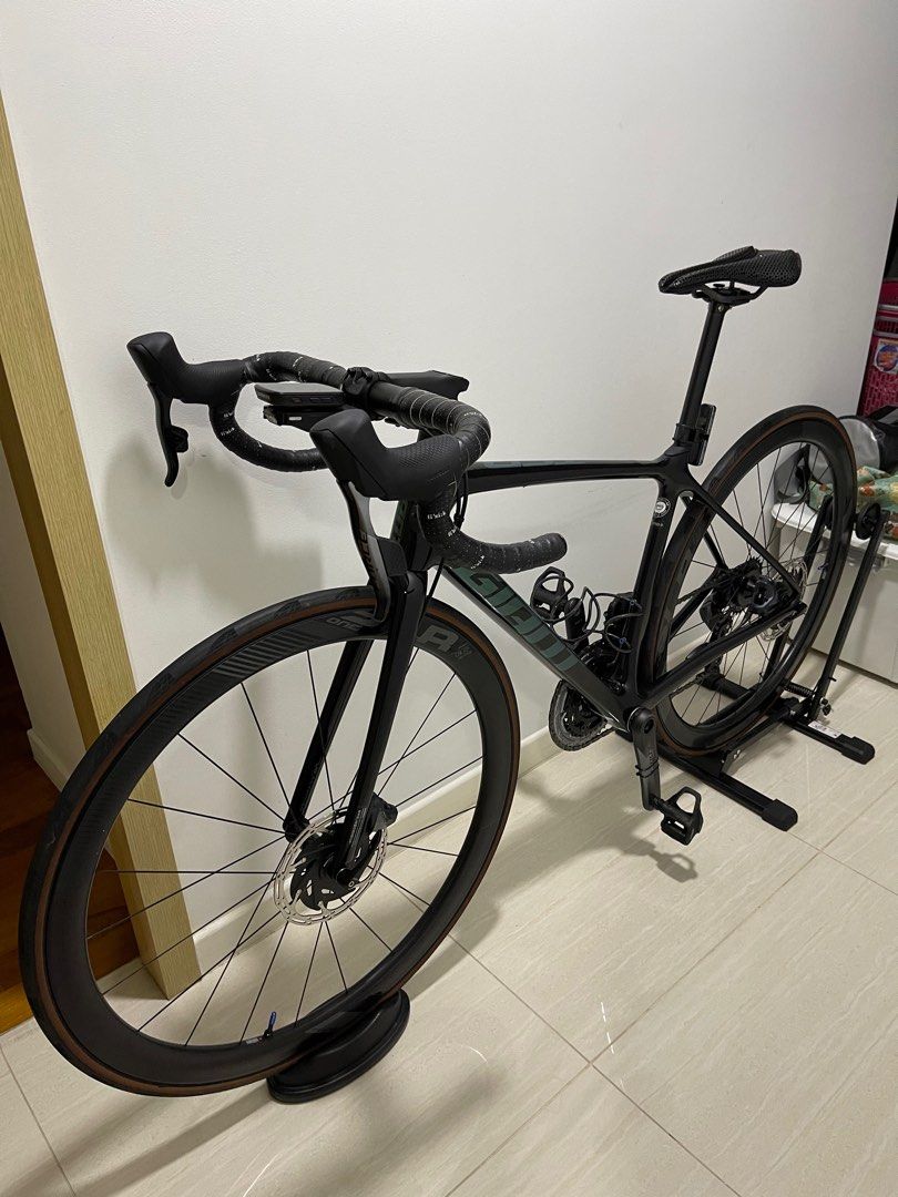 Giant TCR Adv Pro 0 2020, Sports Equipment, Bicycles & Parts, Bicycles on Carousell