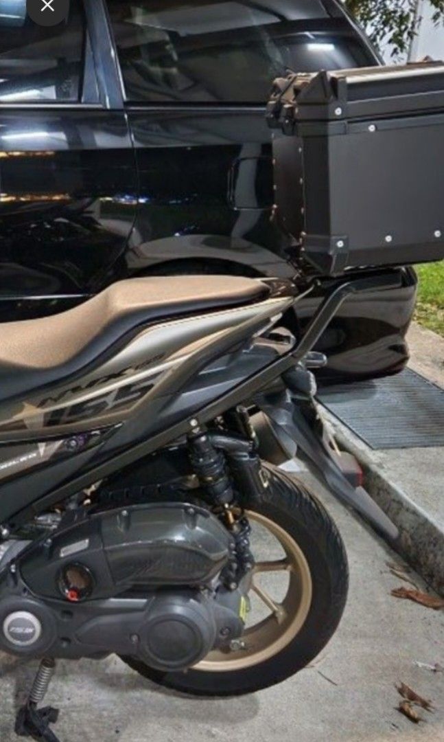 HEAVY DUTY BOX RACK YAMAHA AEROX 155 NVX 155 V1, Motorcycles ...
