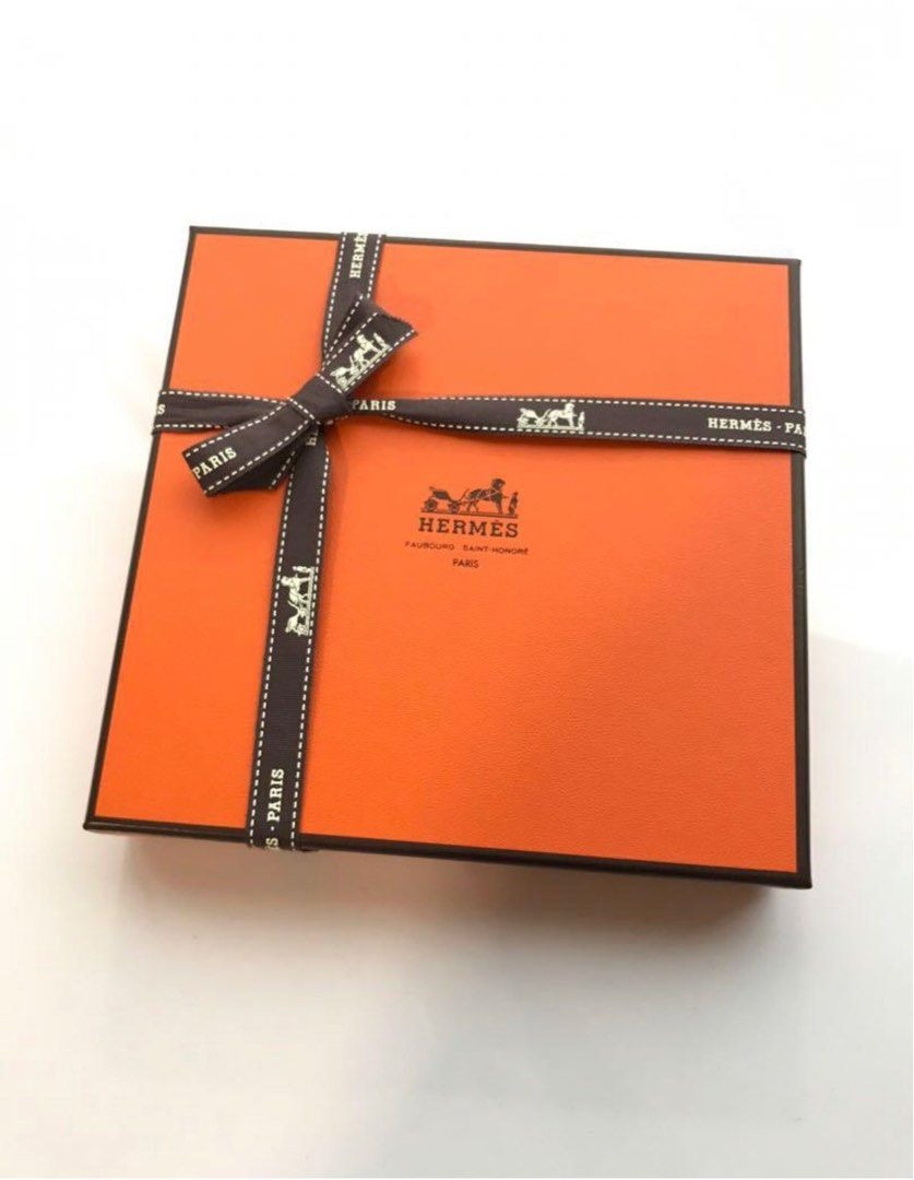 Hermes Box, Women's Fashion, Jewelry & Organisers, Accessory holder ...