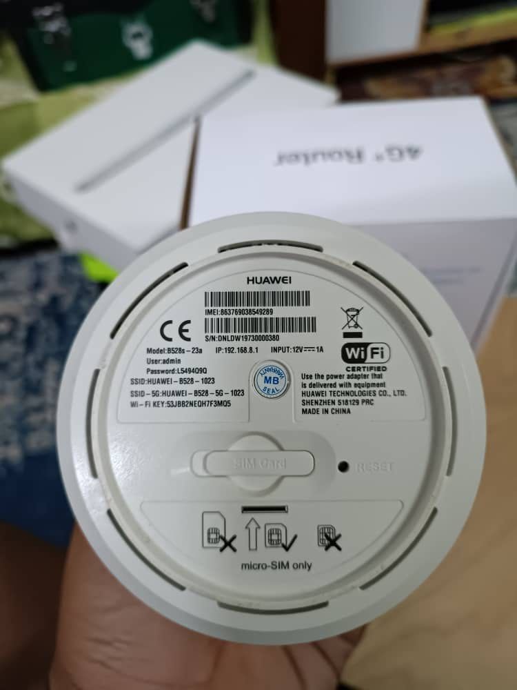 Huawei B528 4G+ Router (Modded), Computers & Tech, Parts & Accessories, Networking on Carousell