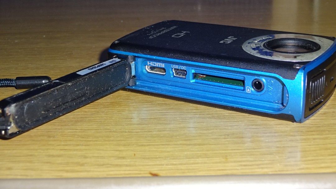 JVC PICSIO HD Memory Camera GC-WP10AU digital camera, Photography ...