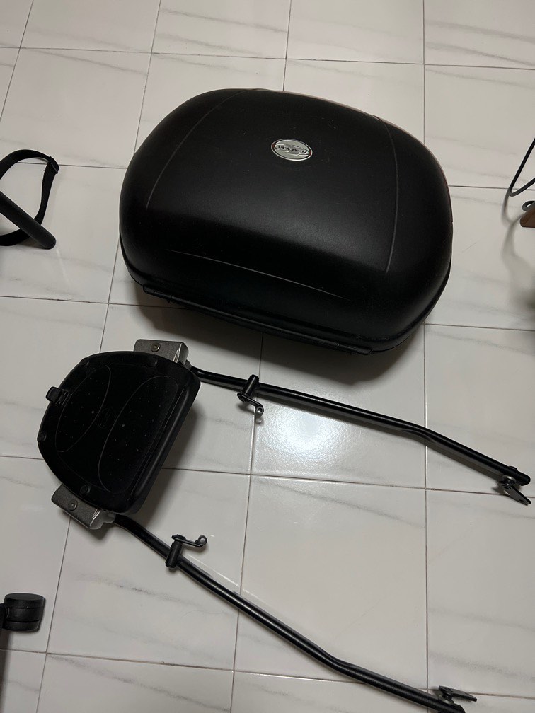 Kappa Box (46L) and GIVI Mono rack(Super4), Motorcycles, Motorcycle ...