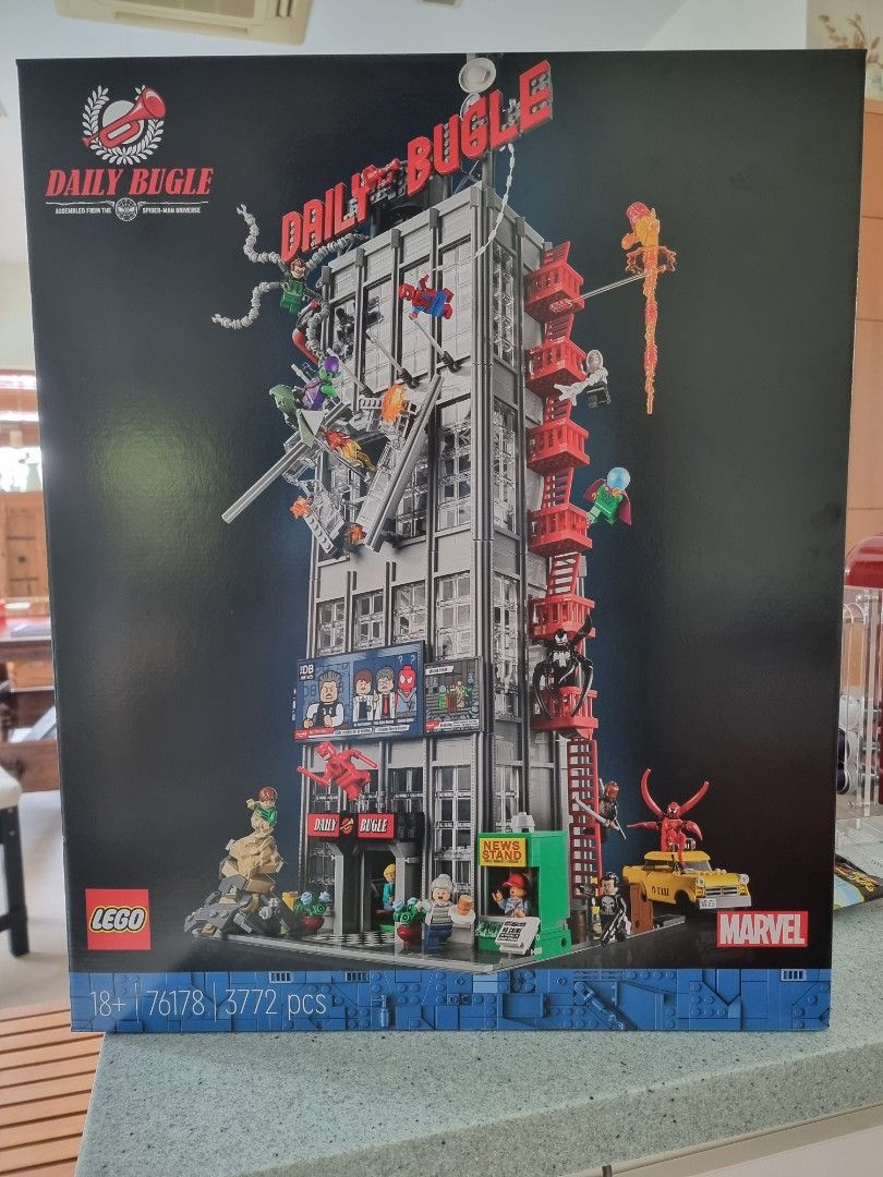Lego Daily Bugle, Hobbies & Toys, Toys & Games on Carousell