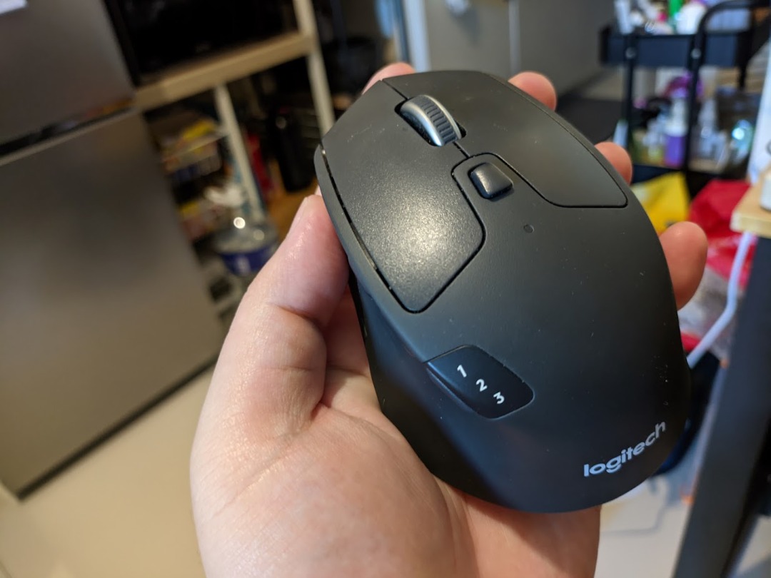 Logitech M720 Triathlon Bluetooth Multi Device Mouse With Hyper Fast Scrolling Computers Tech