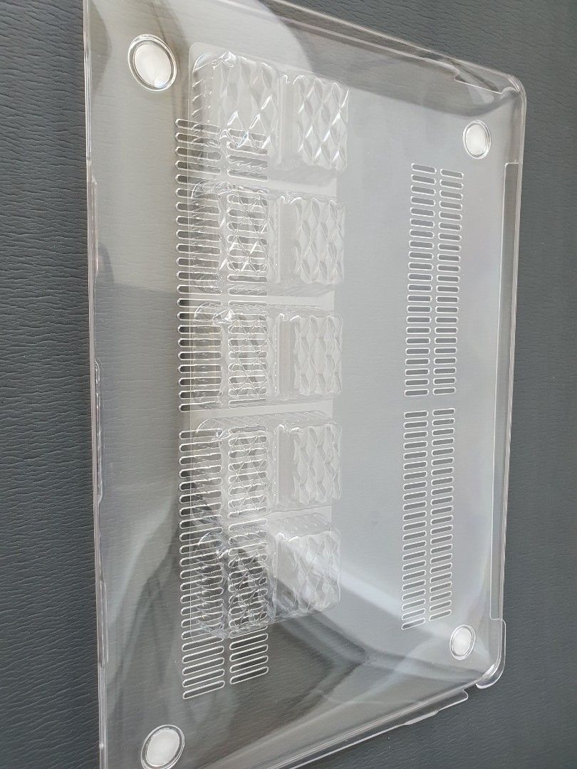 MacBook Air 13inch (M1/M2) Clear Casing, Computers & Tech, Parts ...