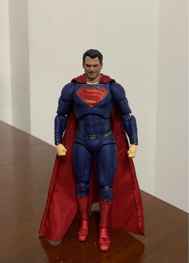 Mafex Superman justice league with brand new manipple head, Hobbies ...