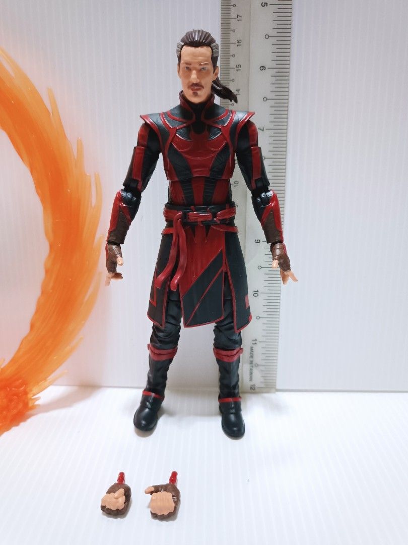 Marvel Legends Dr Strange Multiverse of Madness Defender Strange with ...
