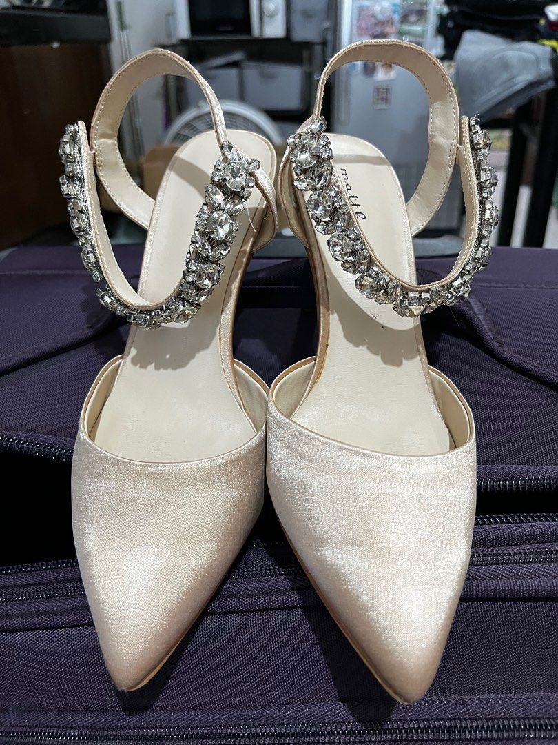 Matthews Heels, Women's Fashion, Footwear, Heels on Carousell