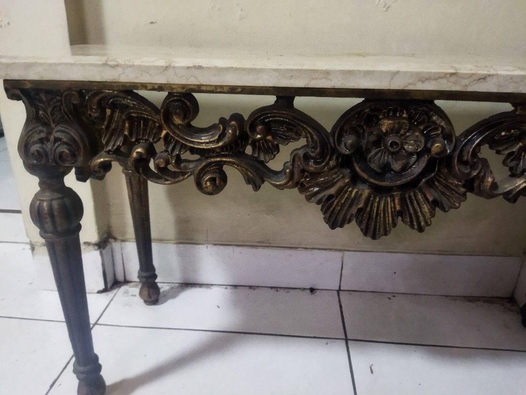 Meja Marmer dan kaca antik, Antik, Furnitur di Carousell