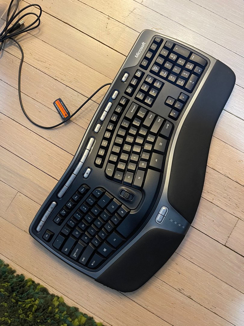 Microsoft ergo keyboard, Computers & Tech, Parts & Accessories ...