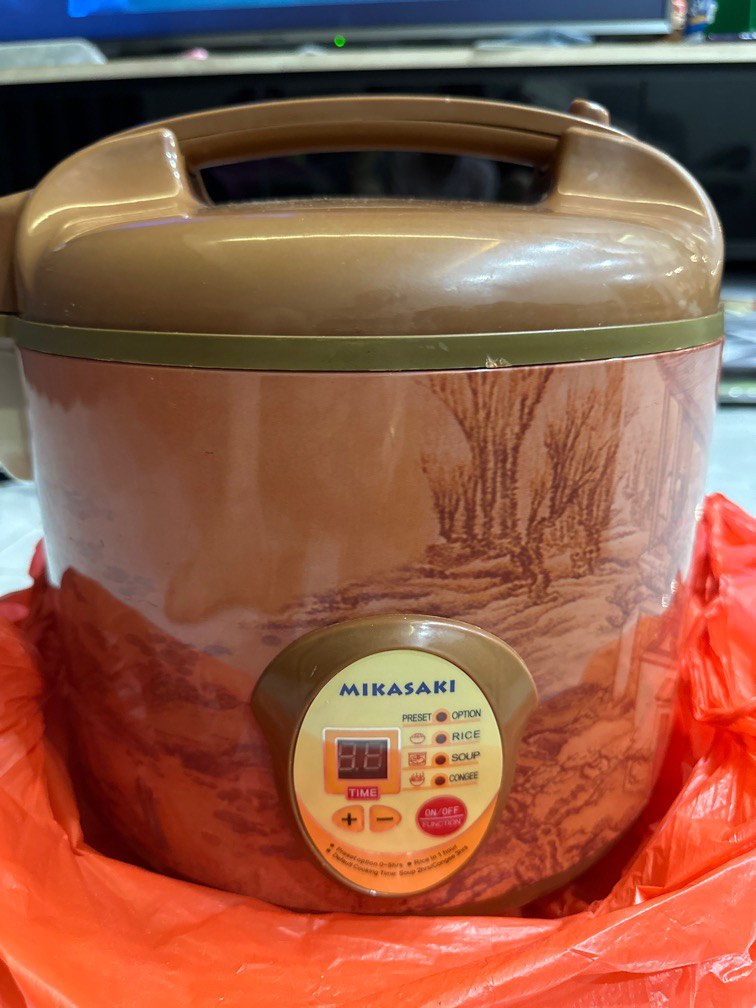 Mikasaki clay rice cooker, TV & Home Appliances, Kitchen Appliances ...