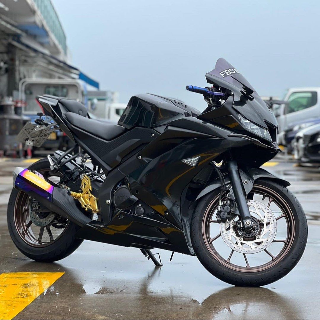 Motorcycle Coverset Spray Painting - Yamaha R15, Motorcycles ...