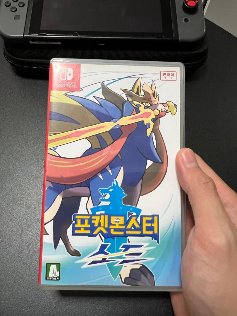 Nintendo switch Pokémon Sword, Video Gaming, Video Games, Nintendo on ...