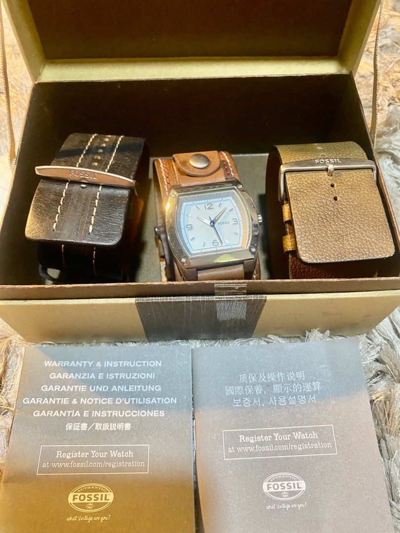 ORIGINAL FOSSIL SQUARE-FACE WATCH WITH INTERCHANGEABLE CHUNKY BROWN ...