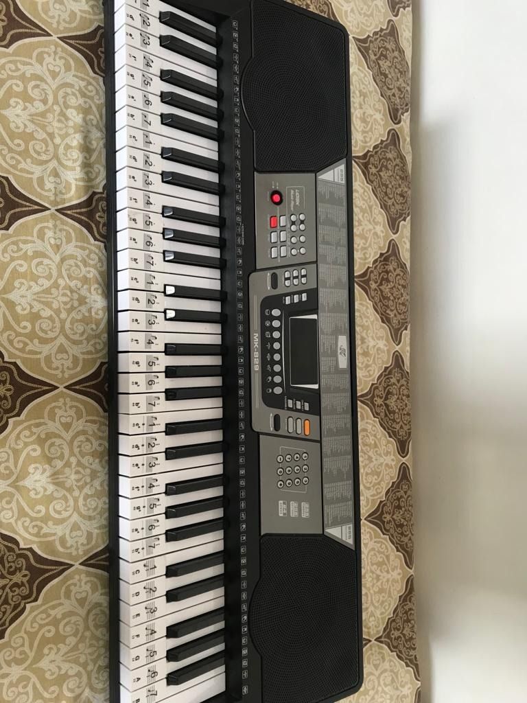 Piano Full Keyboard MK-829, Hobbies & Toys, Music & Media, Musical Instruments on Carousell