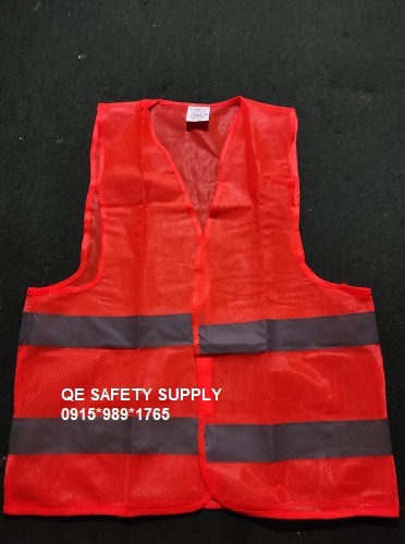 Safety Vest Net Type QSV 02, Commercial & Industrial, Construction Tools & Equipment on Carousell