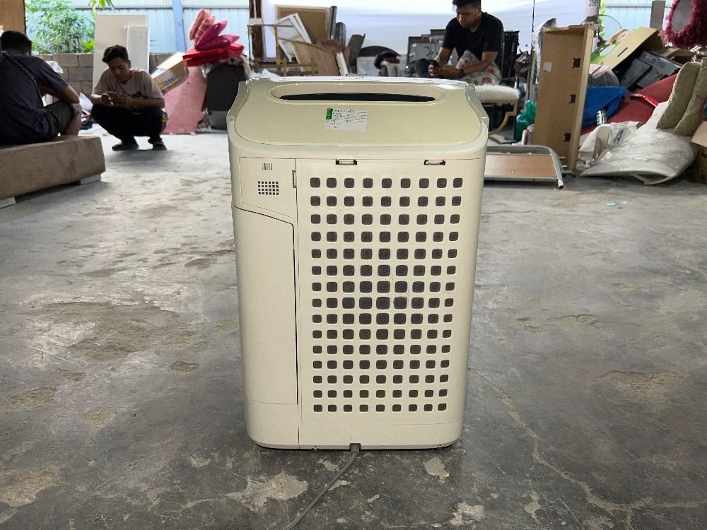 SHARP Air Purifier with Humidifier Model KC-850E-W / Penapis Udara ...