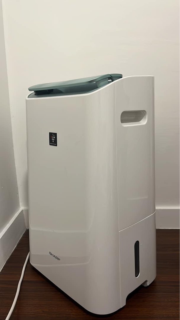 Sharp DW-E16FP-W 24 sq.m. Air Plasmacluster 2 in 1 Air Purifier ...