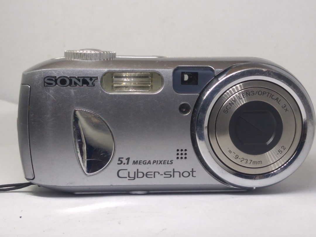 Sony cybershot 5.0 vintage, Photography, Cameras on Carousell