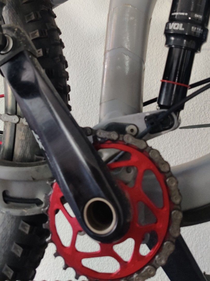 Trek Fuel 2020 Custom colour and parts, Sports Equipment, Bicycles ...