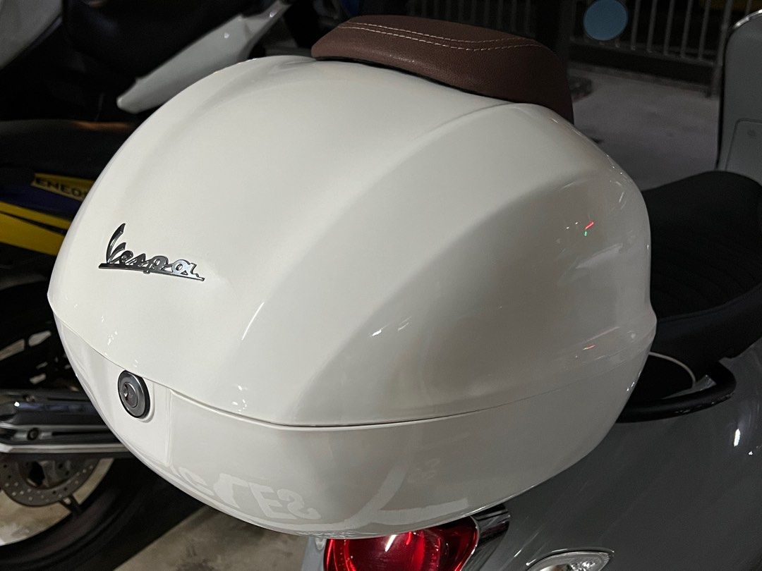 Vespa Box, Motorcycles, Motorcycle Accessories on Carousell