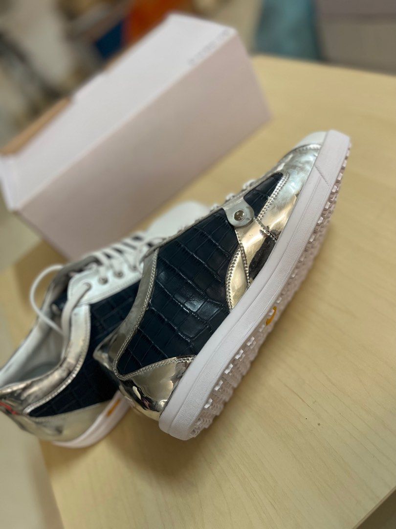 Vibram sneakers, Women's Fashion, Footwear, Sneakers on Carousell