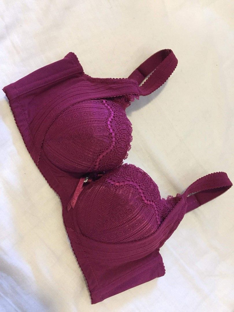 XIXILI BRA, Women's Fashion, New Undergarments & Loungewear on Carousell
