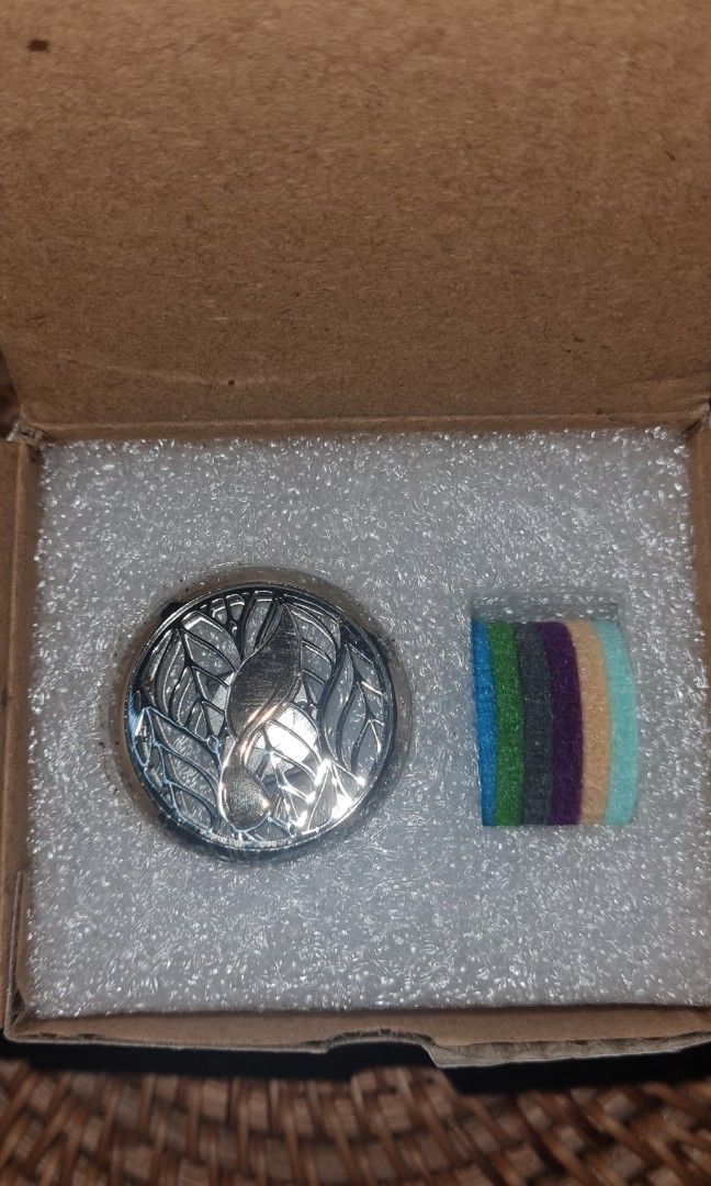 Young Living Car Vent Diffuser (Original), Furniture & Home Living ...